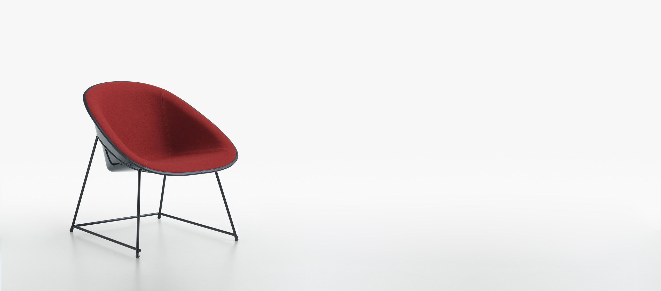 CUP lounge chair | Plank