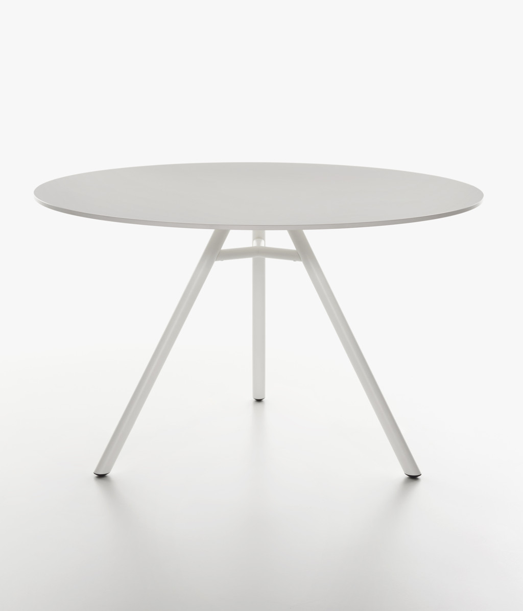 MART table round | Plank