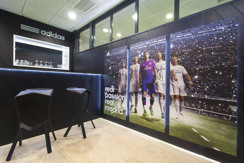 Adidas VIP Suite | Plank